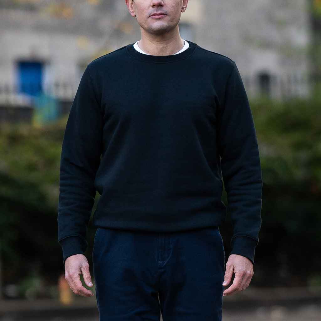 Core Crew Sweatshirt in Black | Paradaiza – PARA-DAIZA